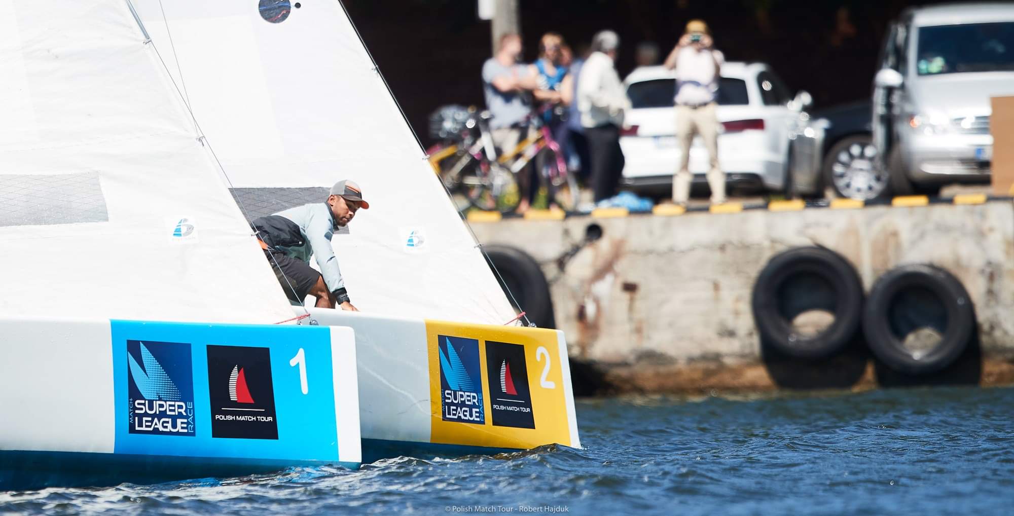 About us – Dutch Wave